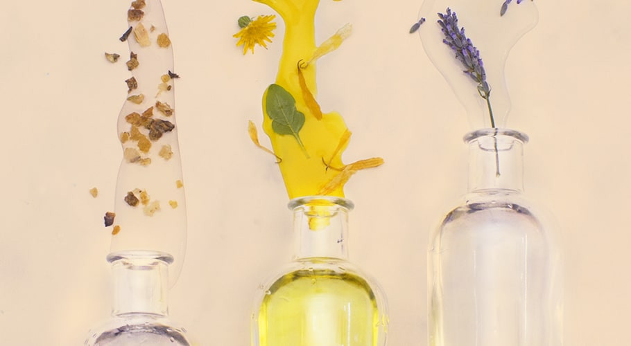 Plant extracts of plants for beauty treatments.